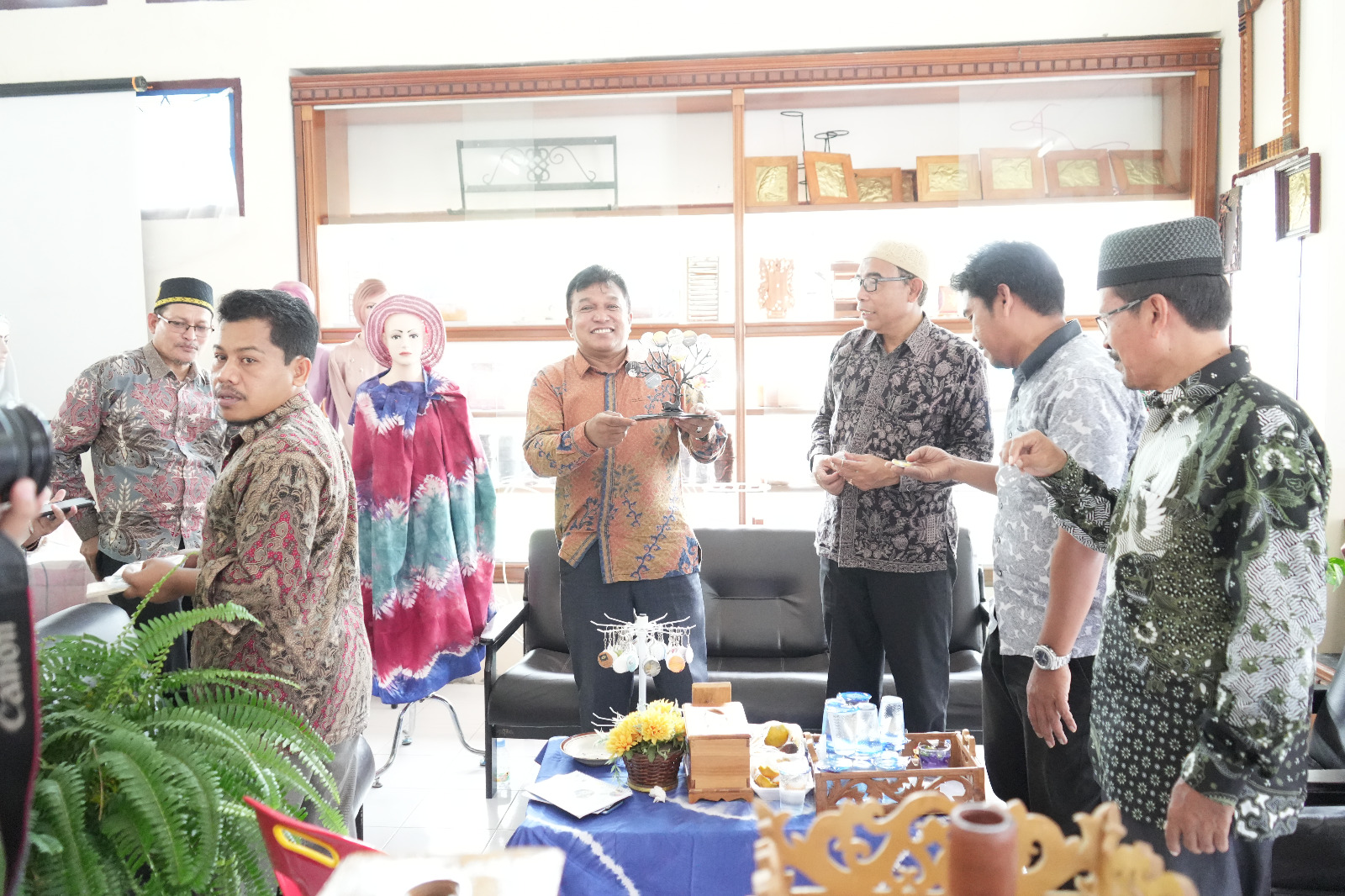 SMKN 1 Mesjid Raya Aceh Besar Gelar Pentas Seni dan Festival Toet Apam ...