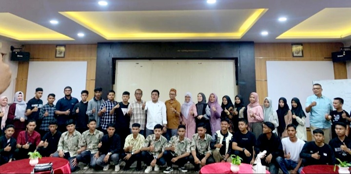 Disdik Aceh Lepas Kontingen SMK pada LKS Tingkat Nasional - Pendidikan ...