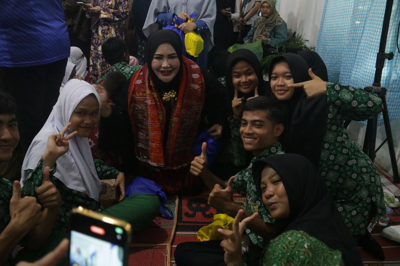 Kunjungan Bersejarah: Prof. Marniati dan Raja Puan Muda Perlis Pererat ...